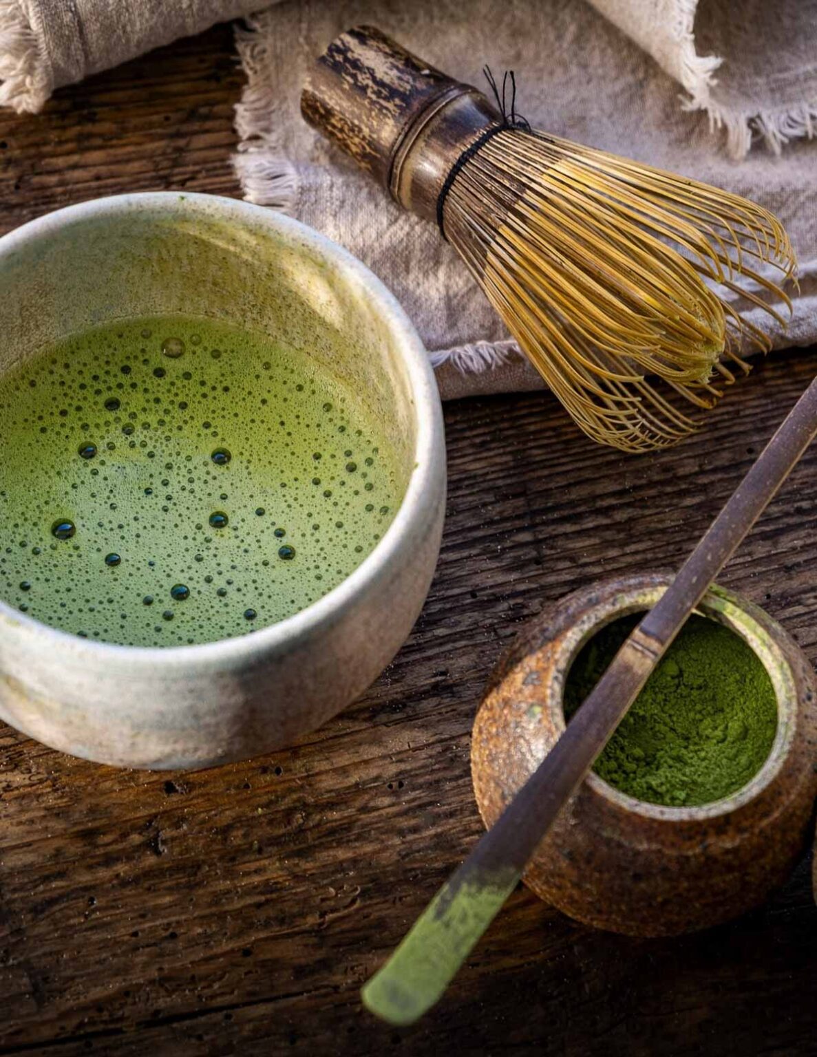 Peppermint Matcha Latte Recipe - Simple And Fraiche