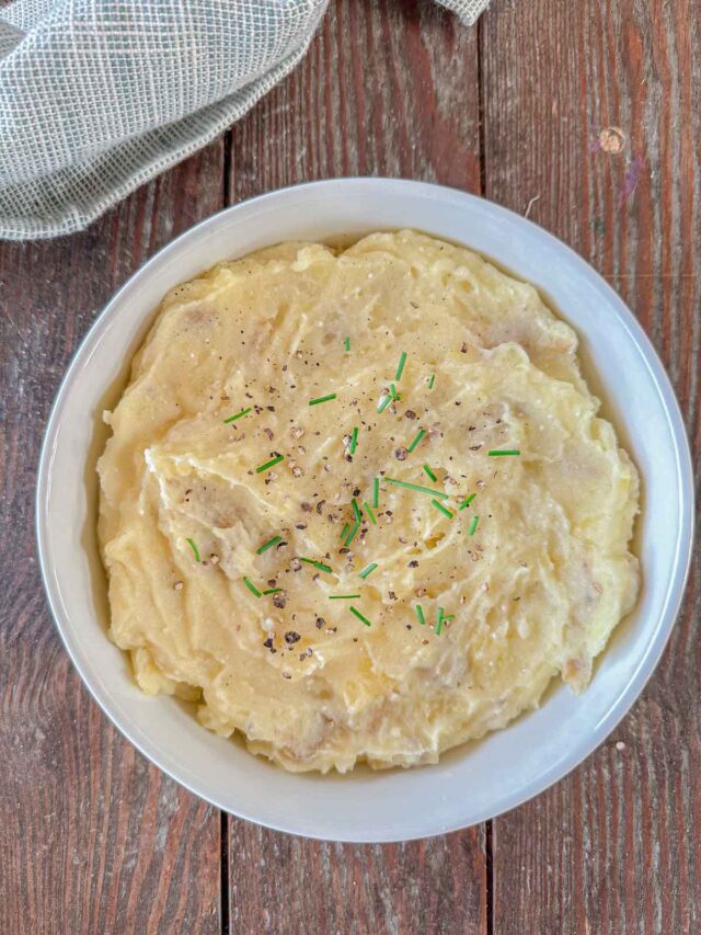 Cottage Cheese Mashed Potatoes (Creamy High Protein Side Dish) - Simple ...